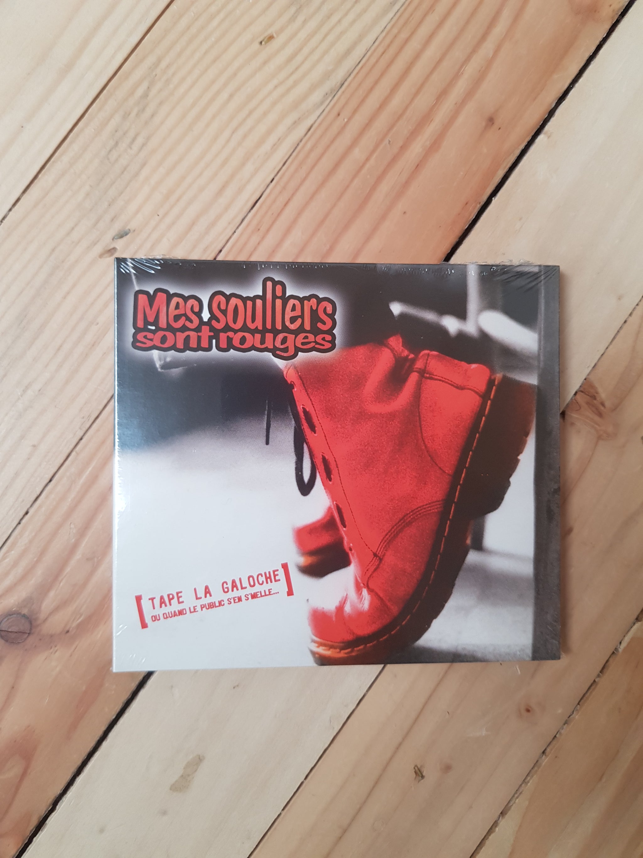 Mes Souliers Sont Rouges – Mes Souliers Sont Rouges - La Boutique ...